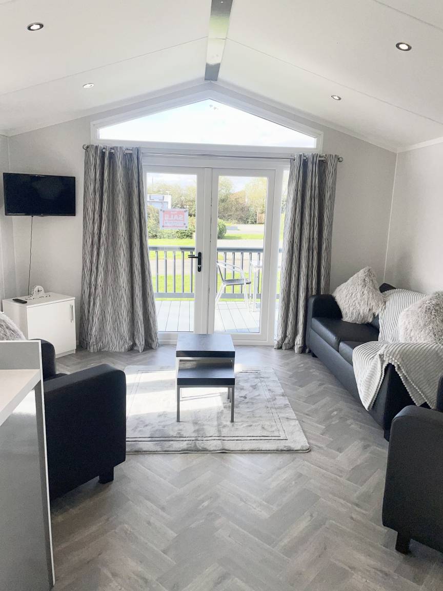 60 M² Chalet ∙ 2 Habitaciones ∙ 4 Huéspedes - Nottinghamshire