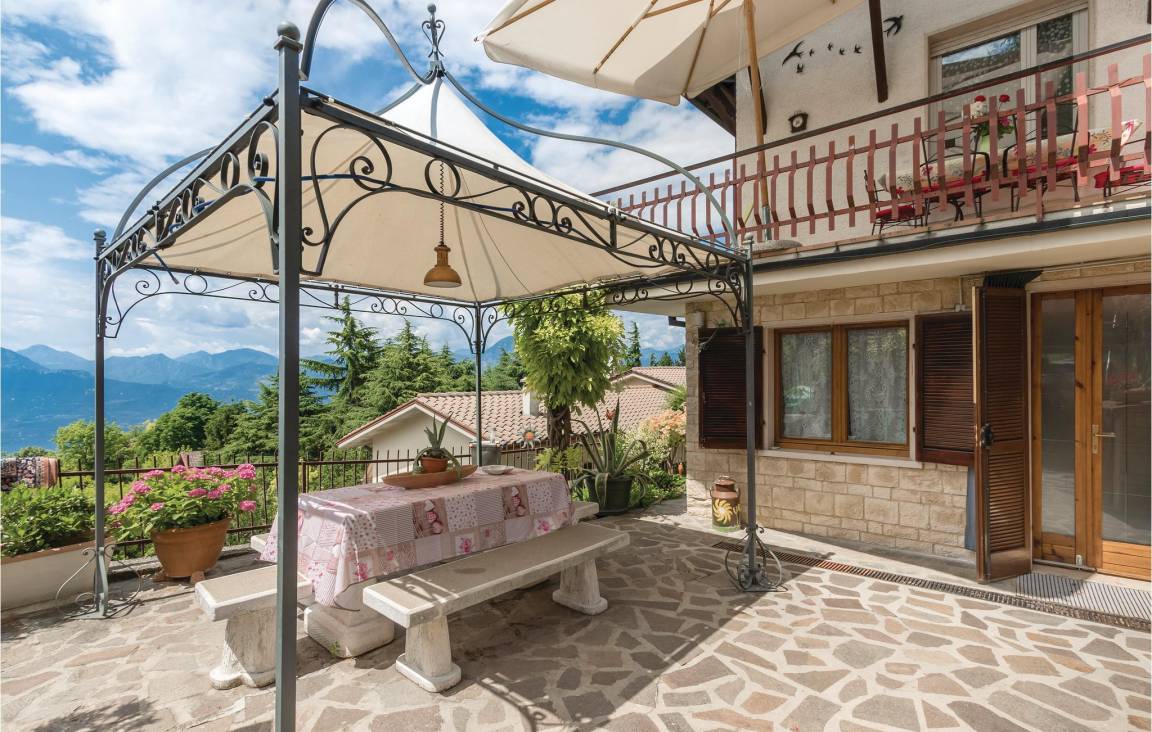 95 M² Appartement ∙ 3 Chambres ∙ 5 Personnes - San Zeno di Montagna