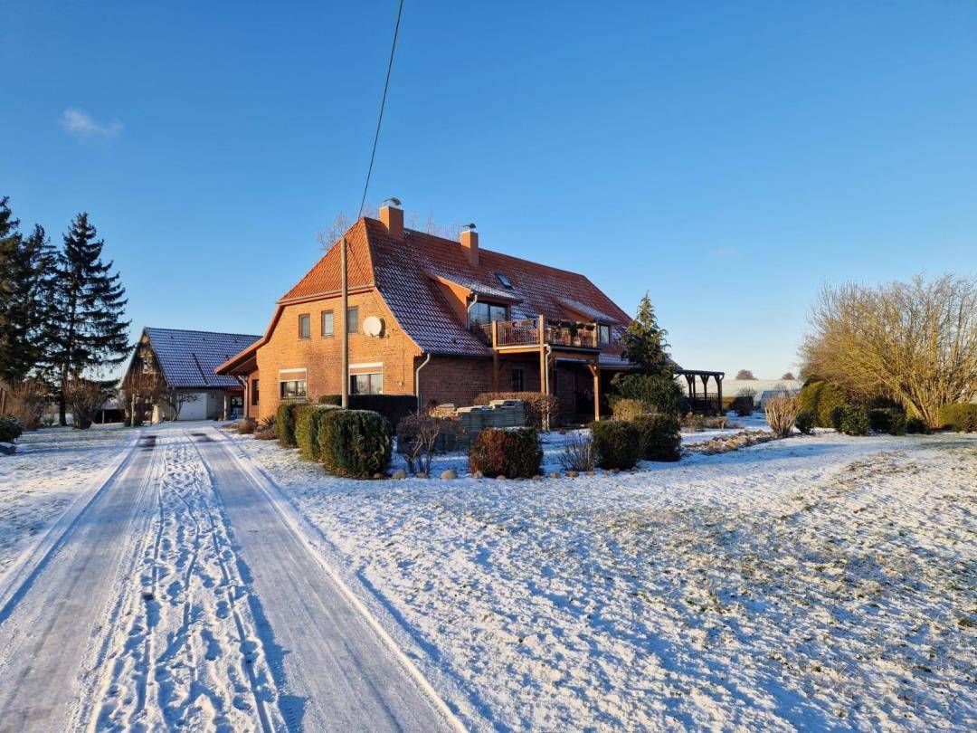 45 M² Ferienwohnung ∙ 1 Schlafzimmer ∙ 4 Gäste - Dobbertin