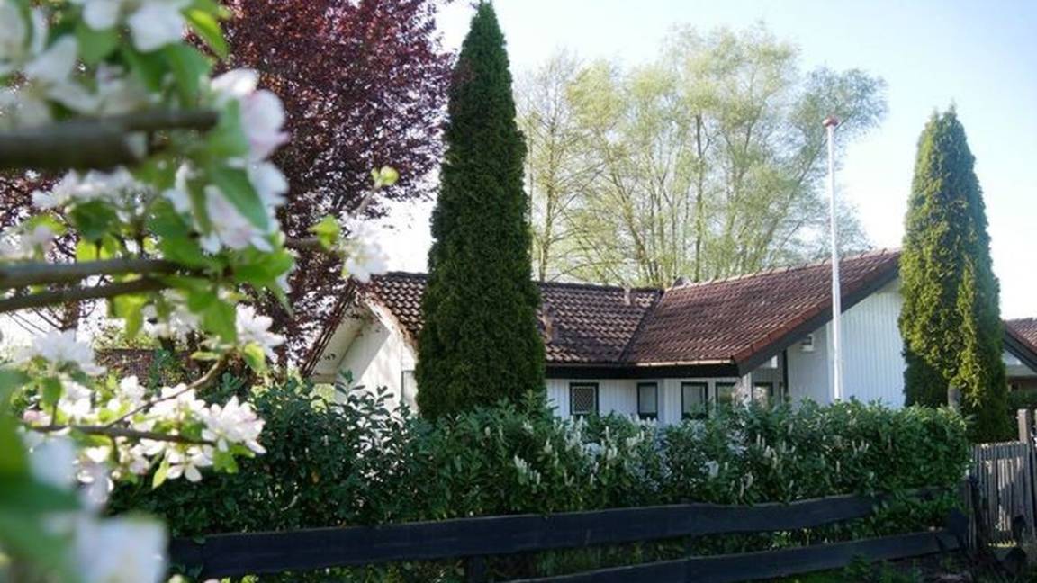 74 M² Maison De Vacances ∙ 3 Chambres ∙ 6 Personnes - Buxtehude