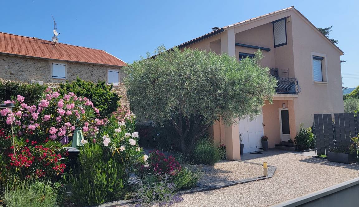 32 M² Appartement ∙ 1 Chambre ∙ 4 Personnes - Oraison