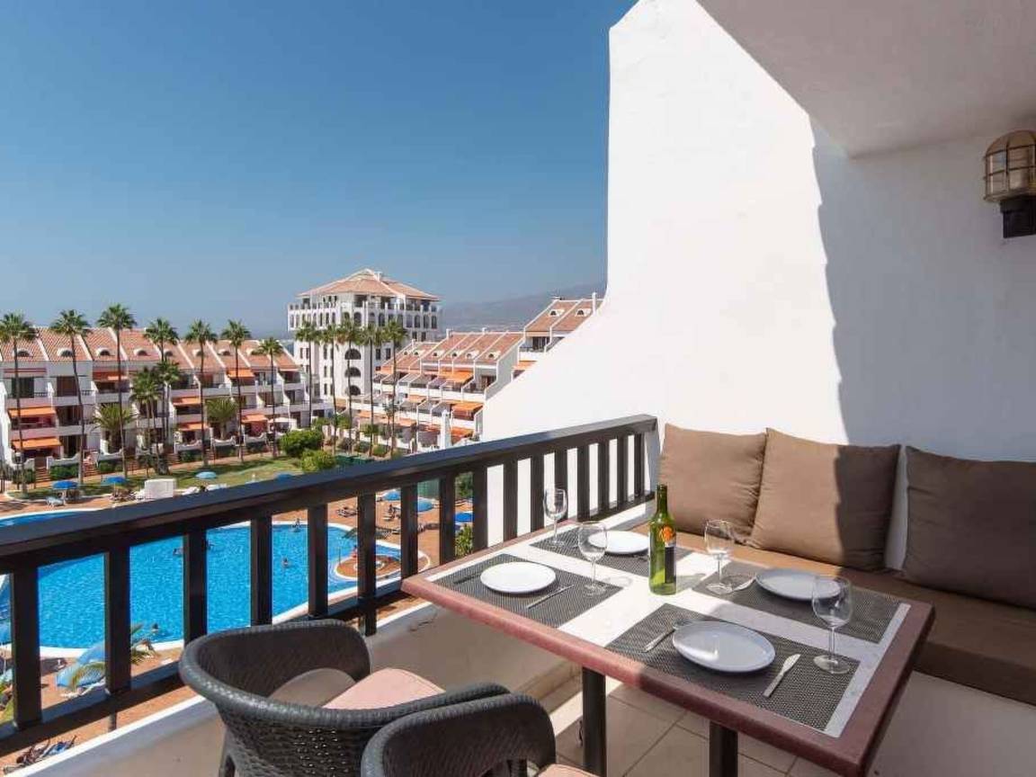 70 M² Apartamento ∙ 2 Habitaciones ∙ 4 Huéspedes - Costa Adeje