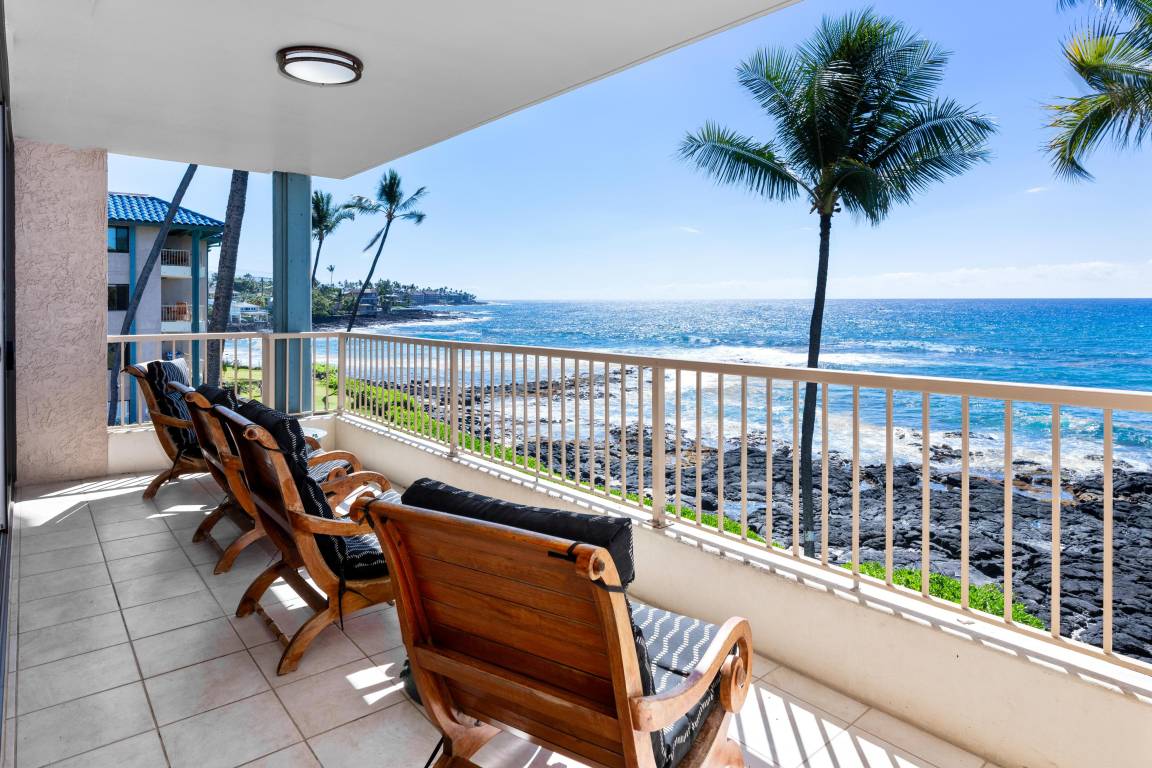 150 M² Condo ∙ 3 Bedrooms ∙ 6 Guests - Kailua-Kona, HI