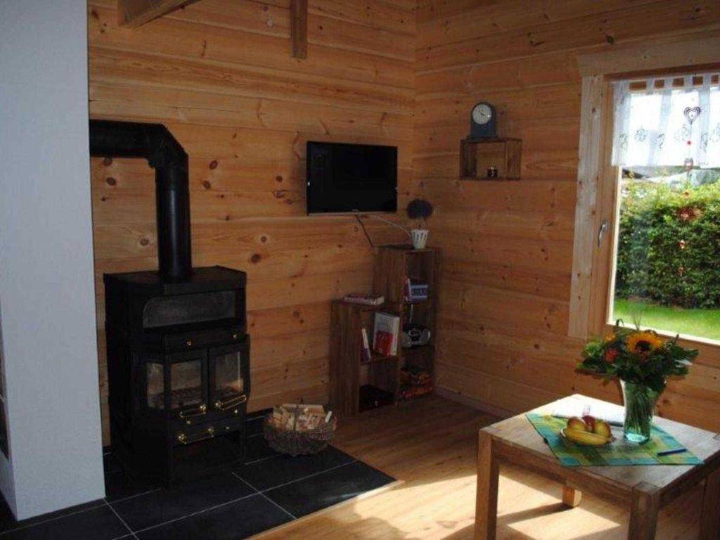 100 M² Huis ∙ 2 Slaapkamers ∙ 6 Gasten - Waldeck