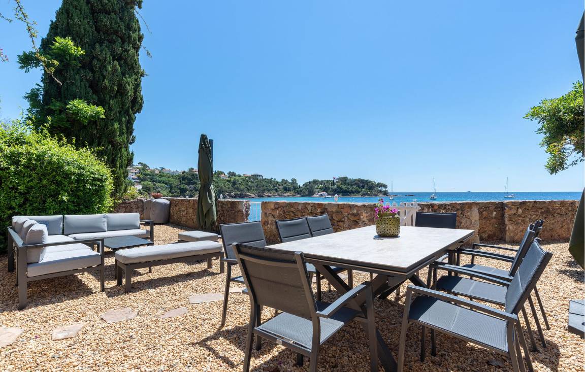 150 M² Maison De Vacances ∙ 4 Chambres ∙ 8 Personnes - Agay