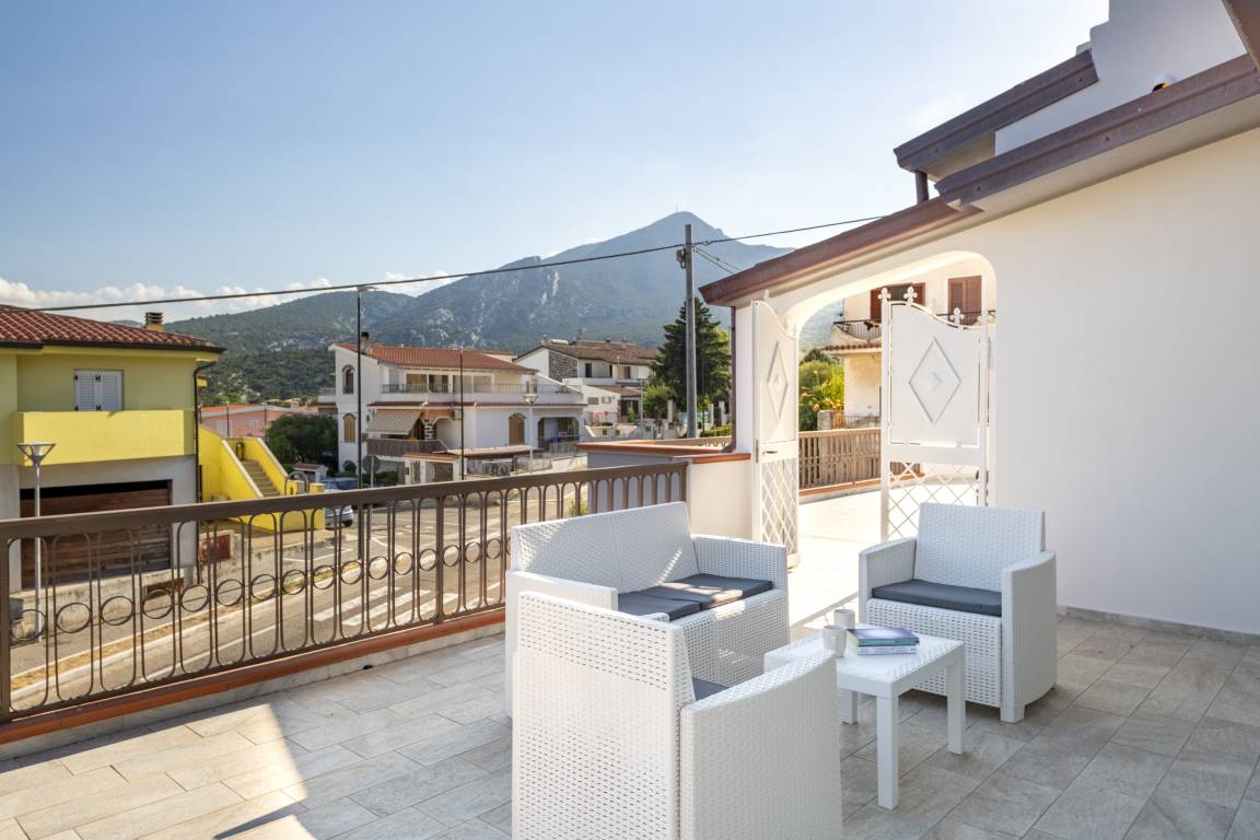 60 M² Ferienhaus ∙ 2 Schlafzimmer ∙ 6 Gäste - Cala Gonone