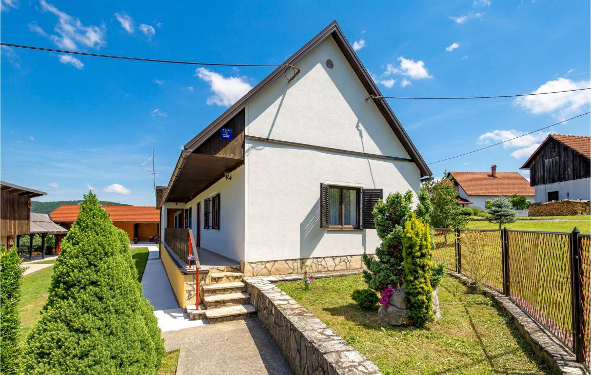 75 M² Huis ∙ 3 Slaapkamers ∙ 6 Gasten - Vinica