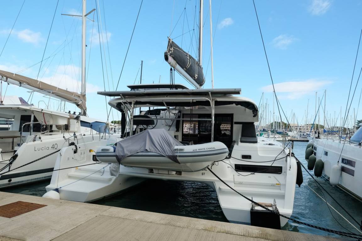 13 M² Péniche ∙ 4 Chambres ∙ 8 Personnes - Menton