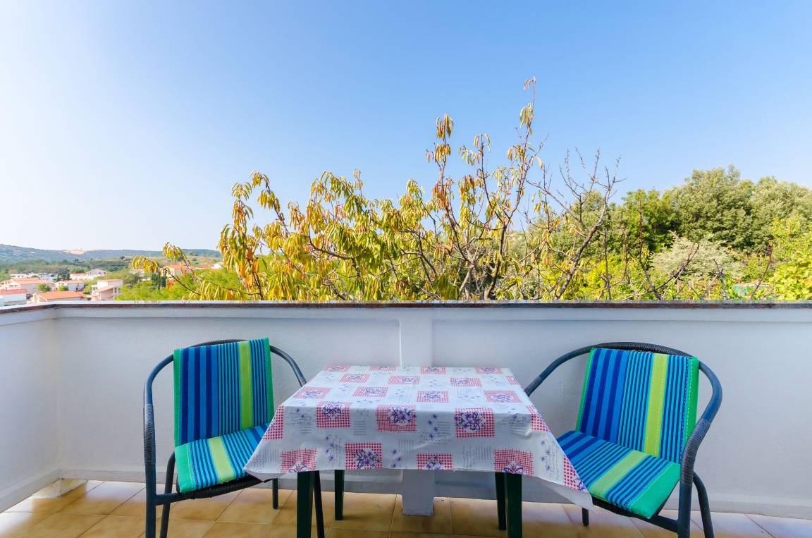 70 M² Ferienwohnung ∙ 2 Schlafzimmer ∙ 5 Gäste - Lopar