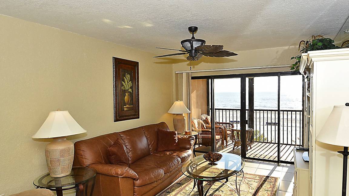 112 M² Condo ∙ 2 Bedrooms ∙ 5 Guests - Madeira Beach, FL