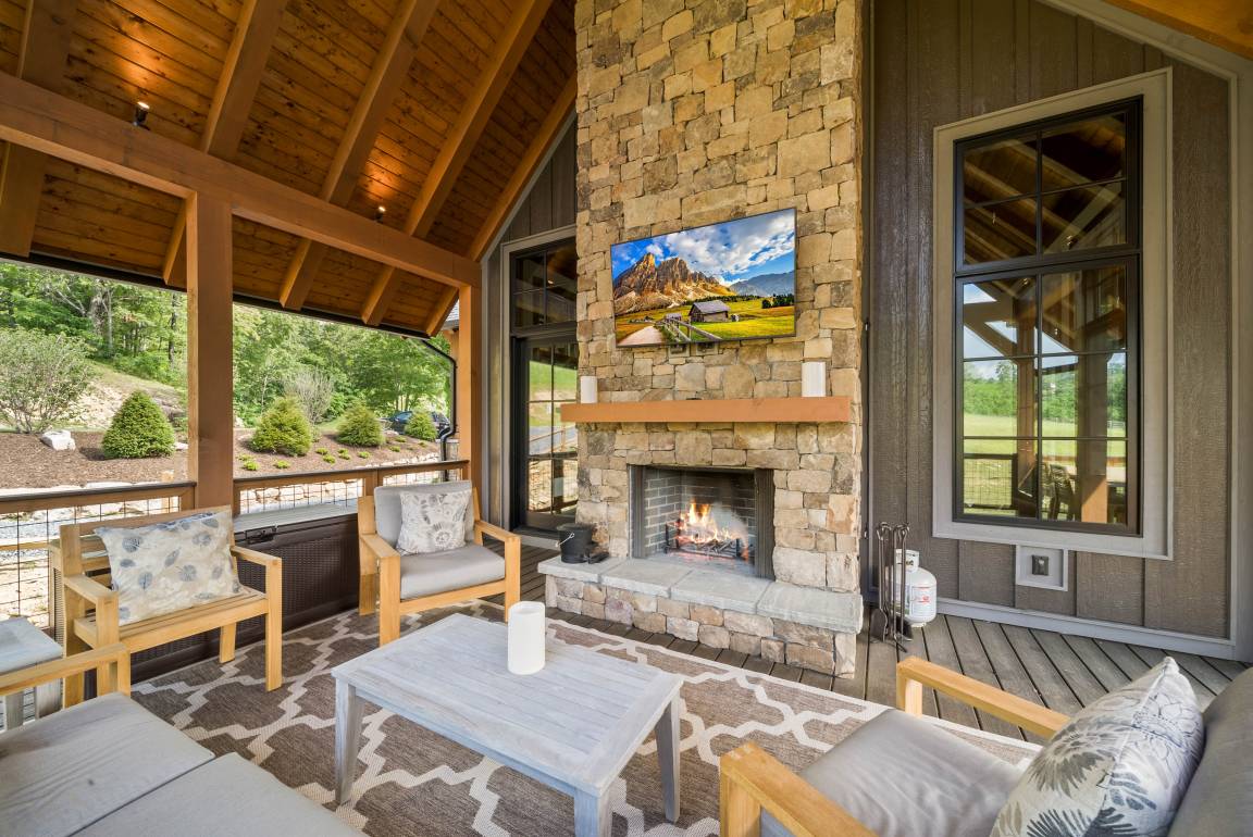 House ∙ 4 Bedrooms ∙ 10 Guests - Beech Mountain, NC