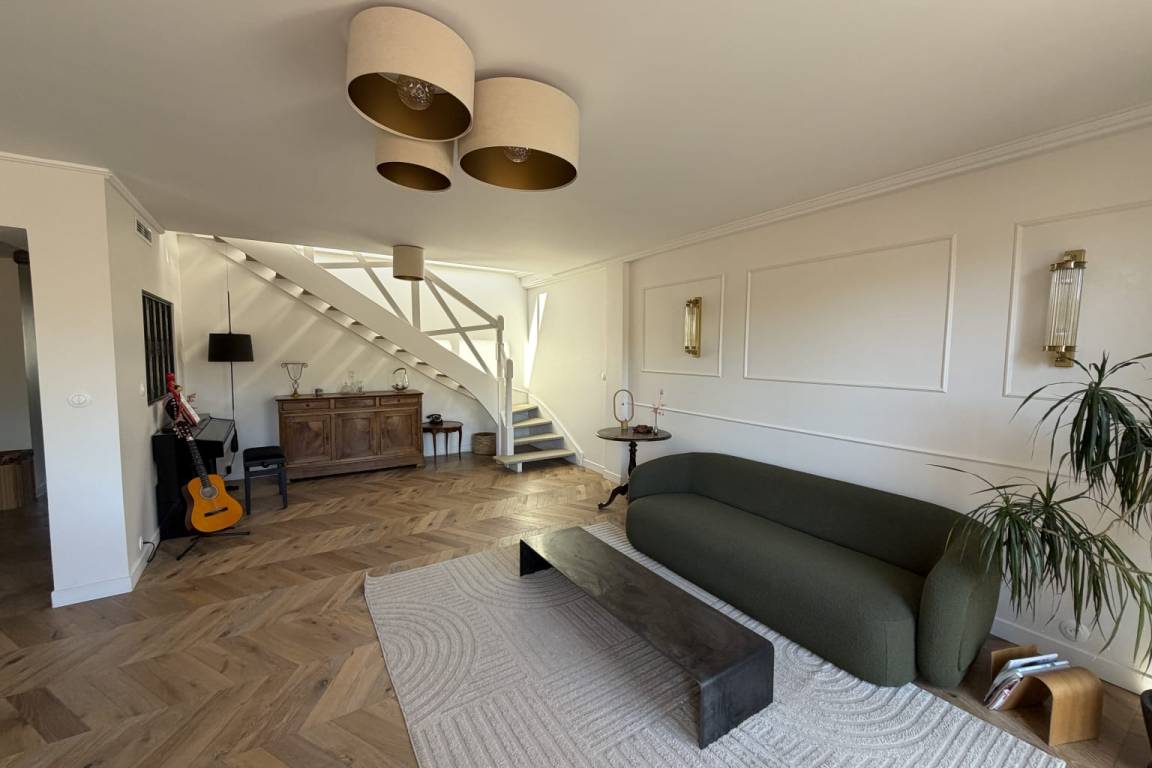 105 M² Ferienwohnung ∙ 3 Schlafzimmer ∙ 6 Gäste - Aucamville