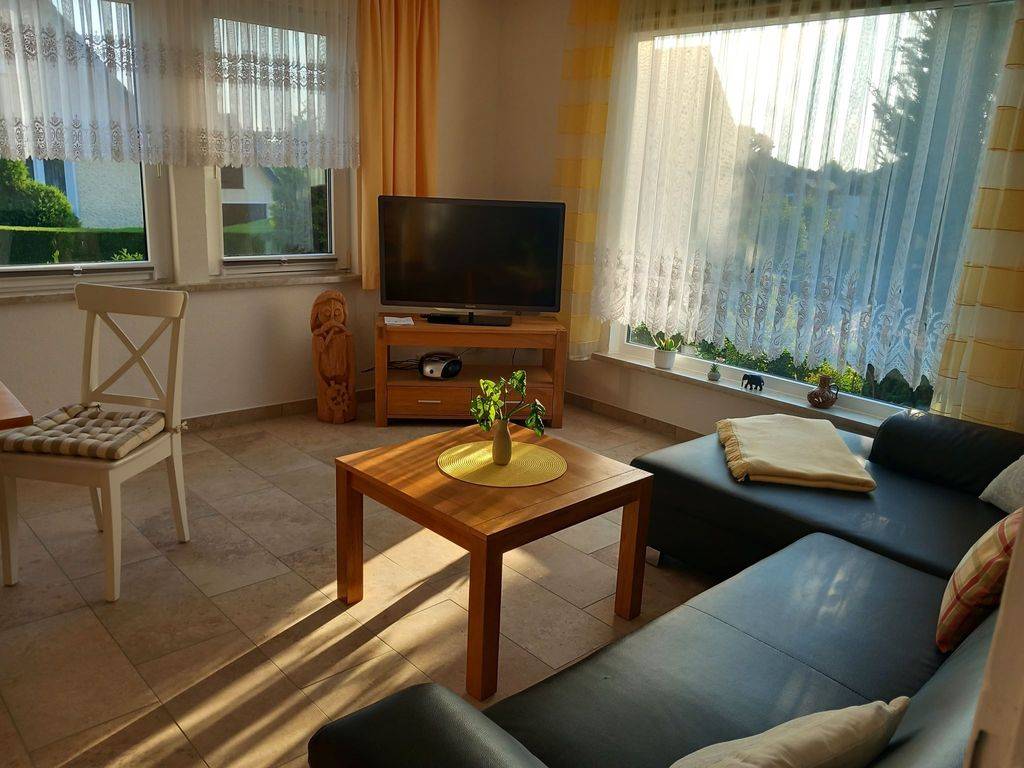 60 M² Ferienwohnung ∙ 2 Schlafzimmer ∙ 5 Gäste - Plau am See