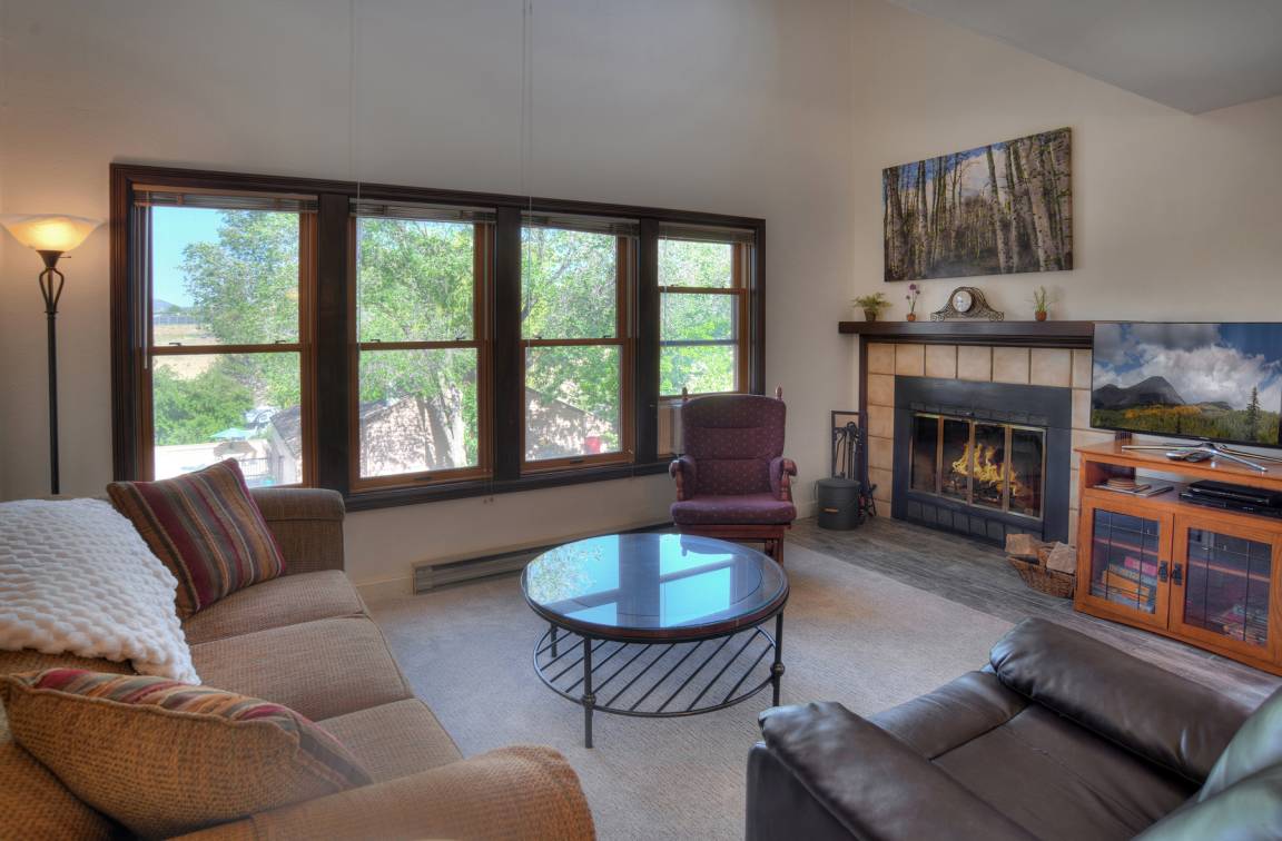 89 M² Condo ∙ 2 Bedrooms ∙ 6 Guests - Durango, CO