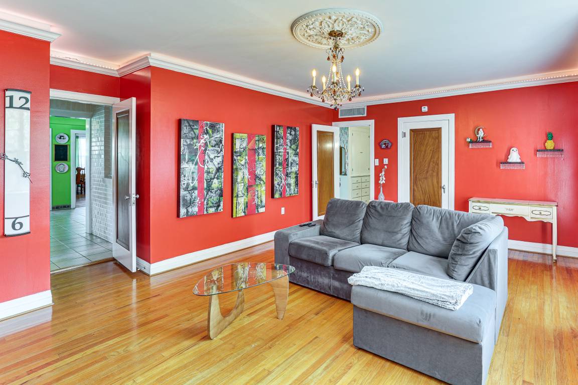 222 M² House ∙ 2 Bedrooms ∙ 5 Guests - Longview, TX