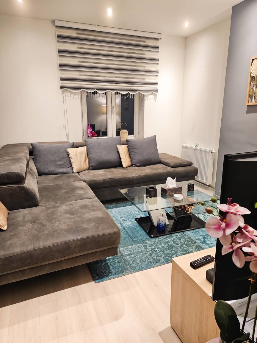 85 M² Appartement ∙ 2 Slaapkamers ∙ 3 Gasten - Oupeye