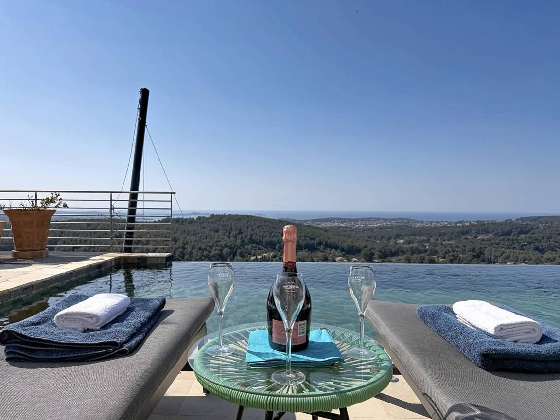 350 M² Villa ∙ 4 Chambres ∙ 11 Personnes - La Cadière-d'Azur