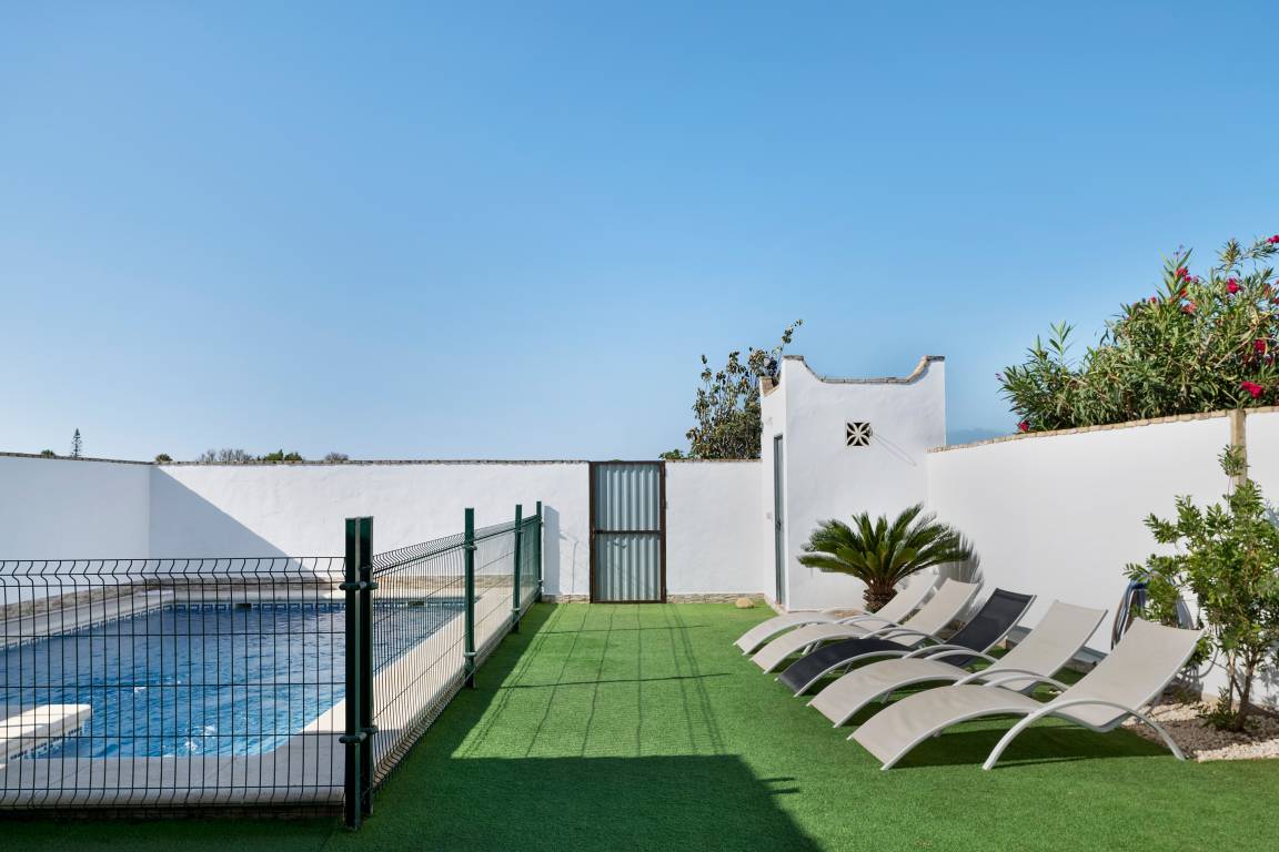 100 M² Ferienhaus ∙ 2 Schlafzimmer ∙ 4 Gäste - Conil de la Frontera