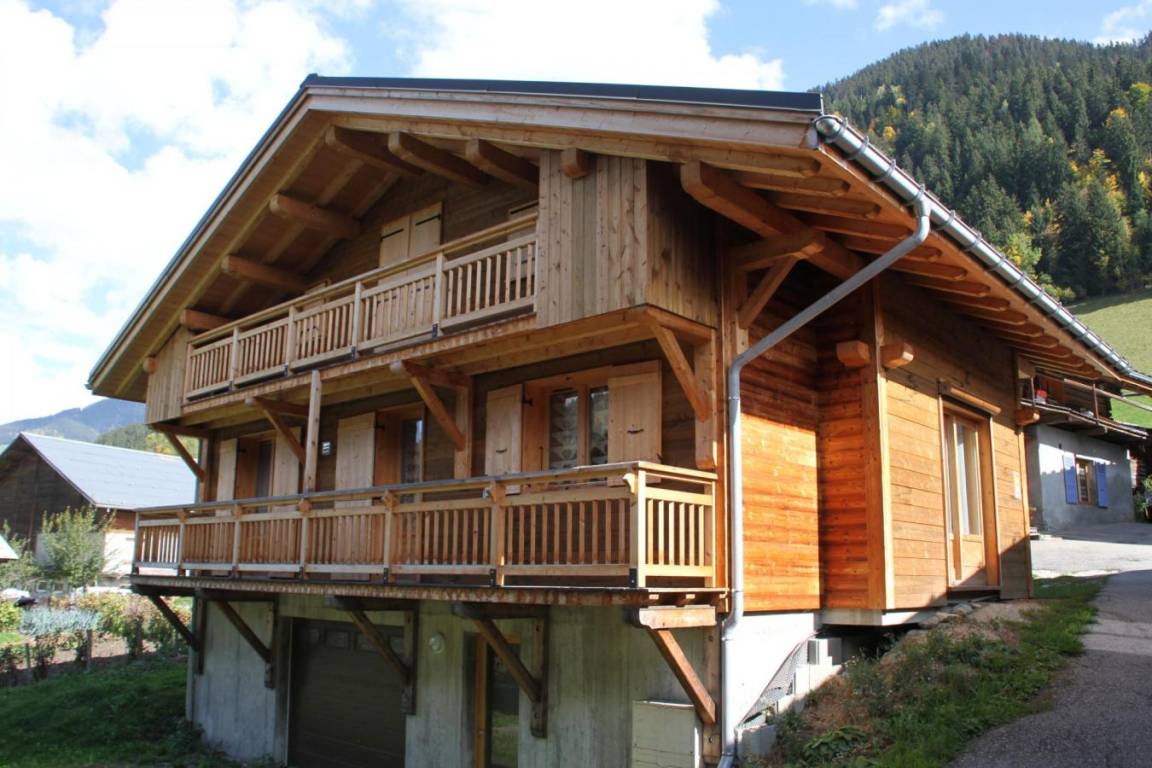 110 M² Chalet ∙ 4 Bedrooms ∙ 8 Guests - Beaufort