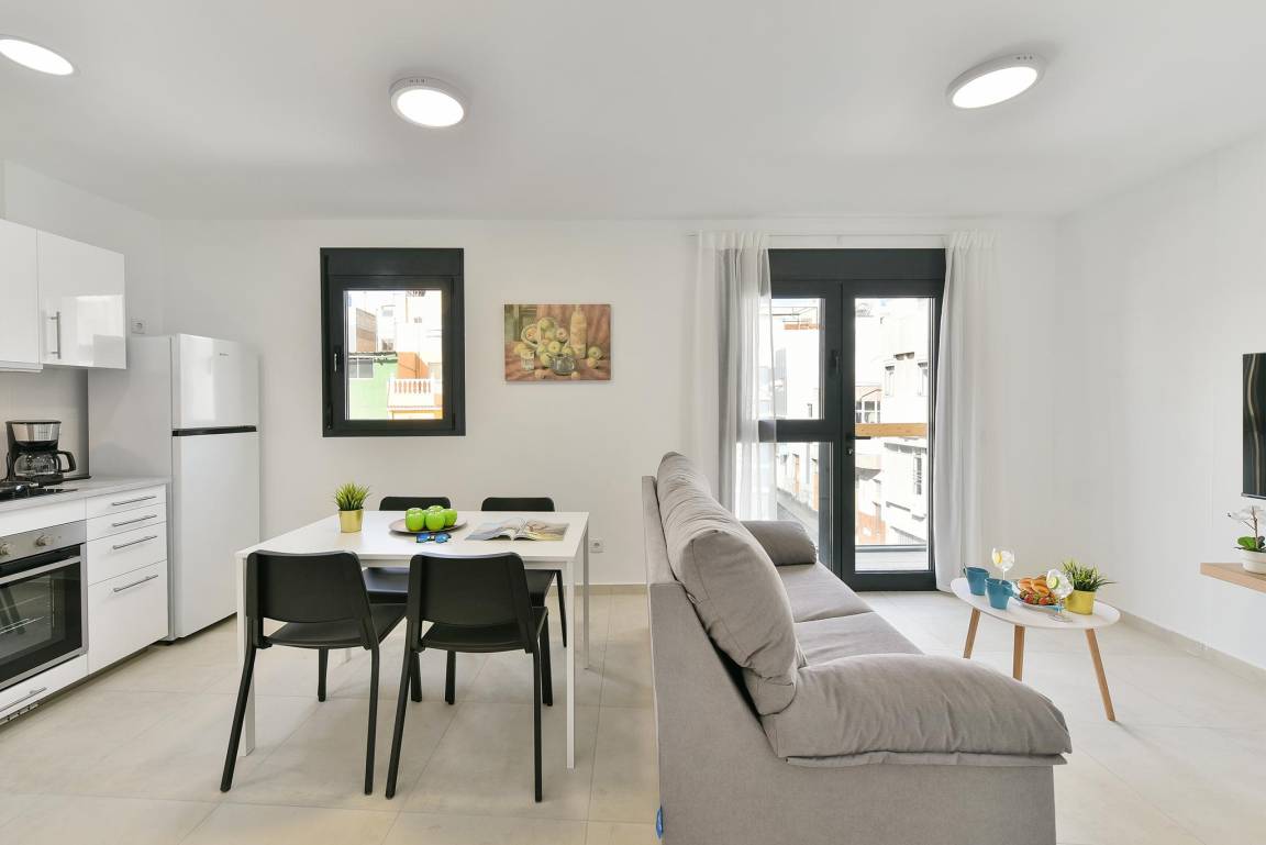 50 M² Apartamento ∙ 2 Habitaciones ∙ 4 Huéspedes - Las Palmas de Gran Canaria
