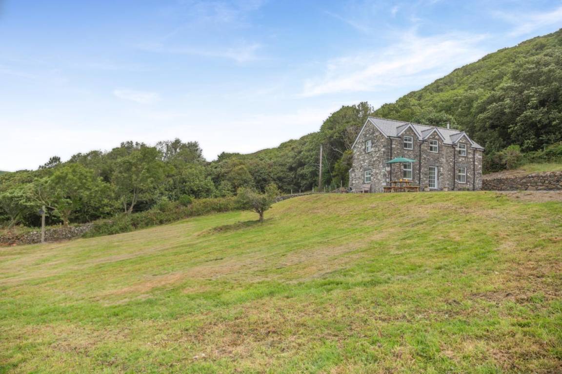 Landhaus ∙ 3 Schlafzimmer ∙ 6 Gäste - Tywyn