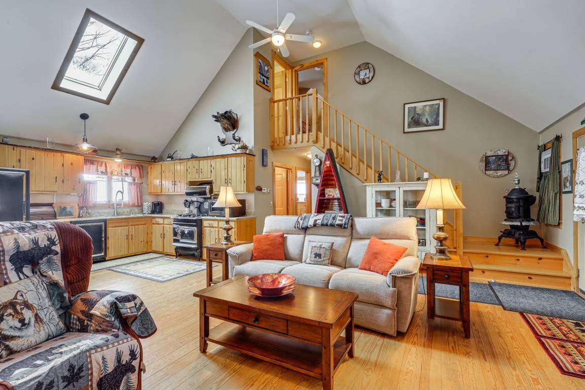 92 M² House ∙ 3 Bedrooms ∙ 6 Guests - Adirondack, NY