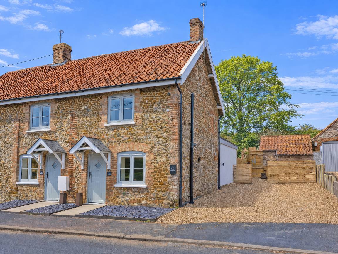 Cottage ∙ 2 Bedrooms ∙ 4 Guests - Brancaster
