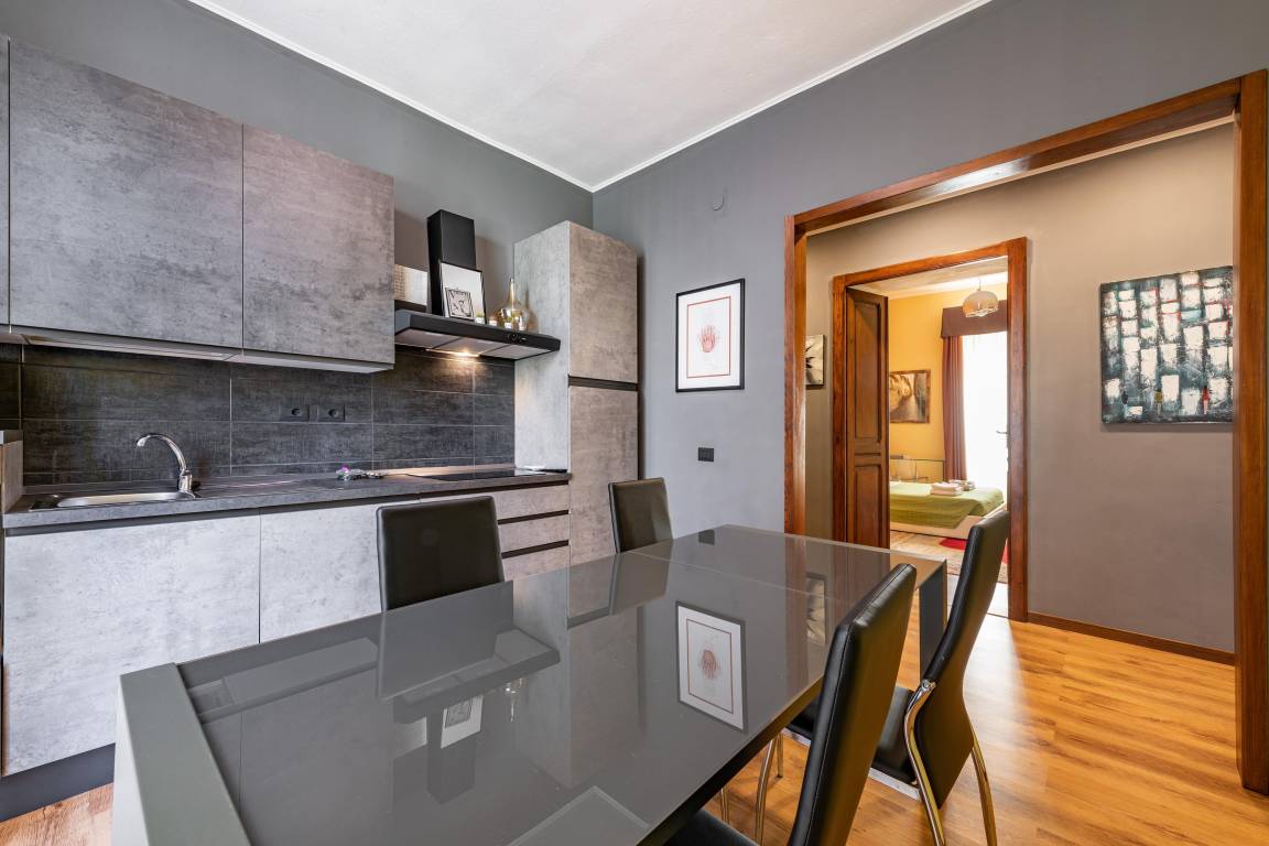 90 M² Apartment ∙ 3 Bedrooms ∙ 9 Guests - Cagliari