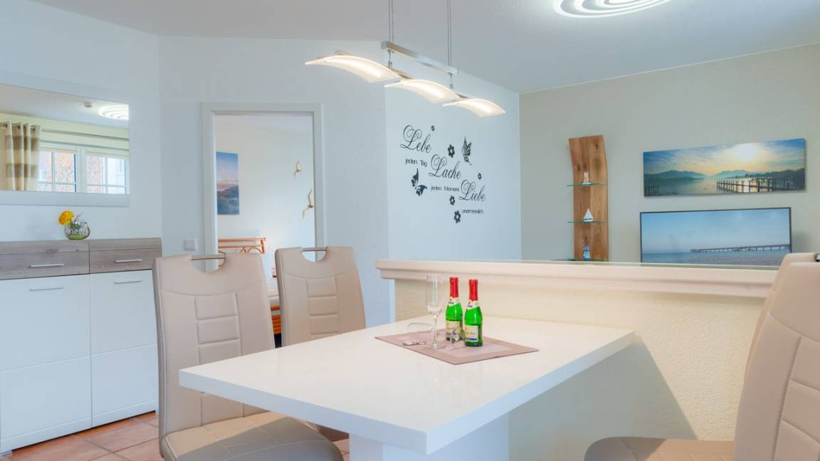48 M² Ferienwohnung ∙ 1 Schlafzimmer ∙ 4 Gäste - Binz