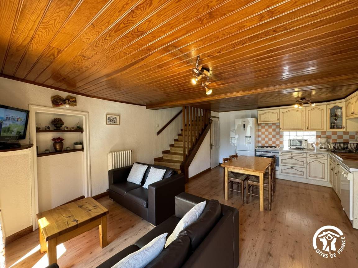 60 M² Gîte ∙ 2 Chambres ∙ 4 Personnes - Les Angles