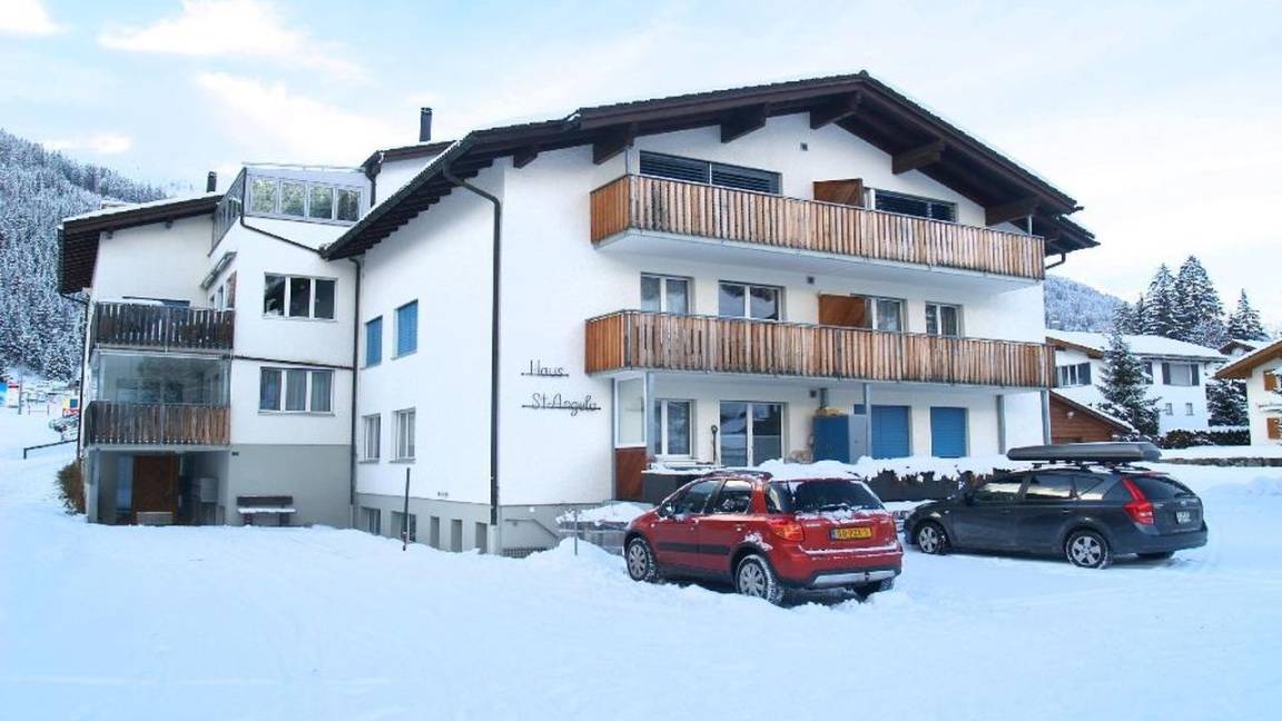 70 M² Ferienwohnung ∙ 2 Schlafzimmer ∙ 5 Gäste - Churwalden