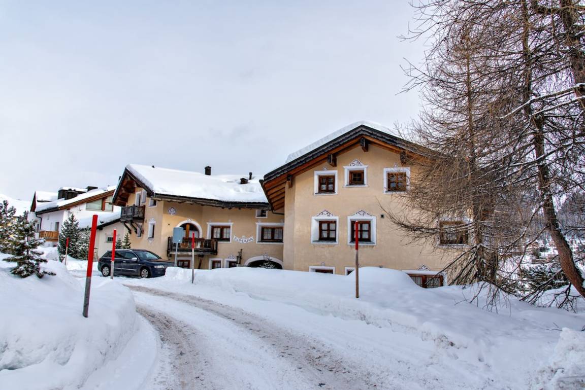 120 M² Appartement ∙ 3 Chambres ∙ 6 Personnes - Saint-Moritz