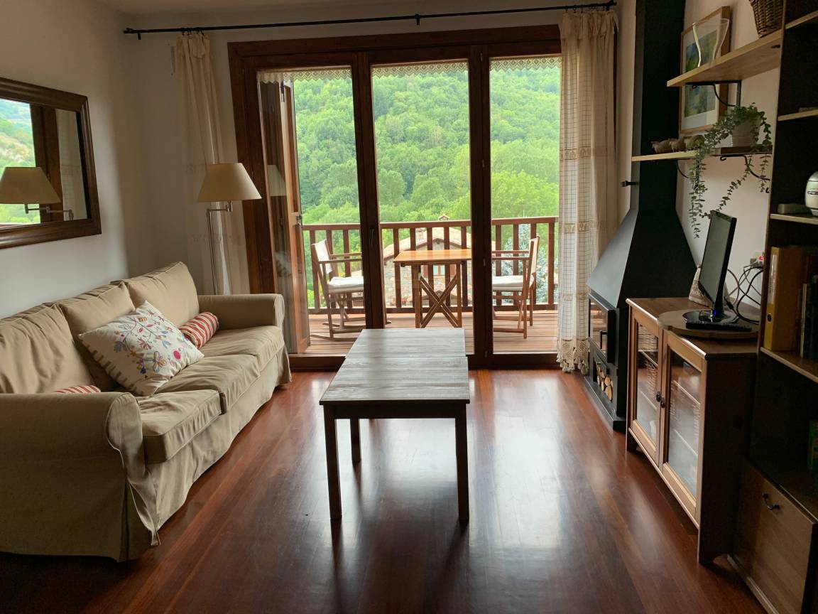 50 M² Apartamento ∙ 2 Habitaciones ∙ 4 Huéspedes - Camprodon