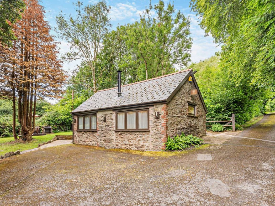 Cottage ∙ 1 Bedroom ∙ 2 Guests - Abergavenny