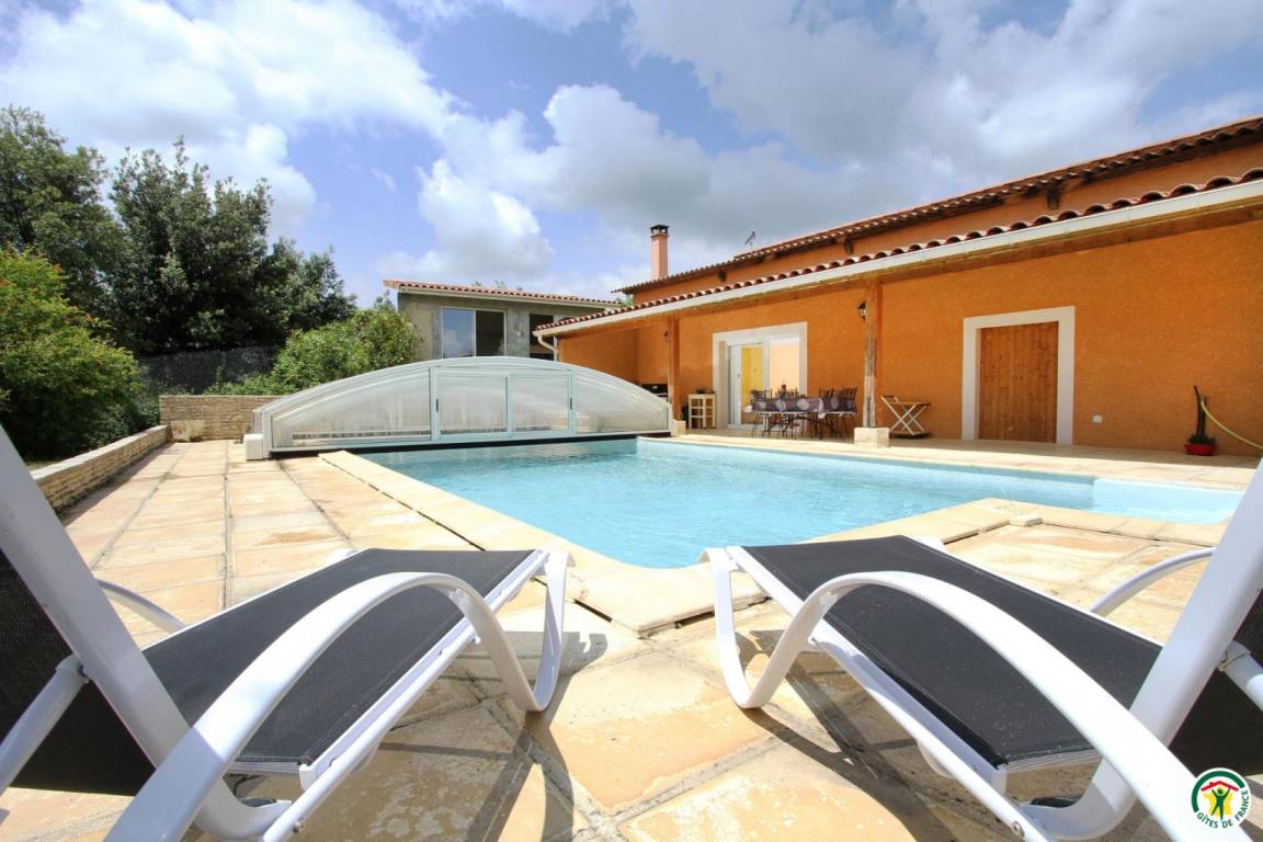 100 M² Gîte ∙ 2 Chambres ∙ 4 Personnes - Saint-Lattier