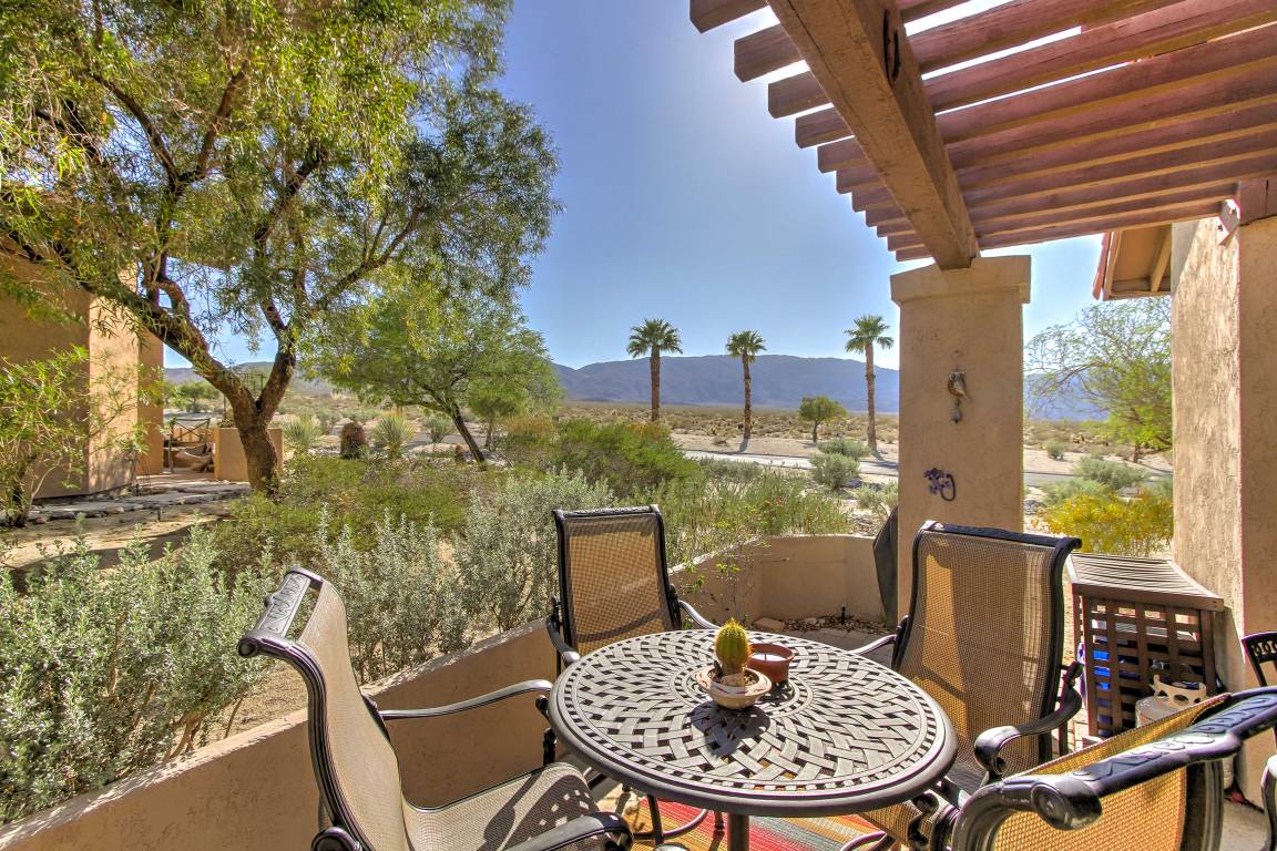 111 M² Apartment ∙ 2 Bedrooms ∙ 4 Guests - Borrego Springs, CA