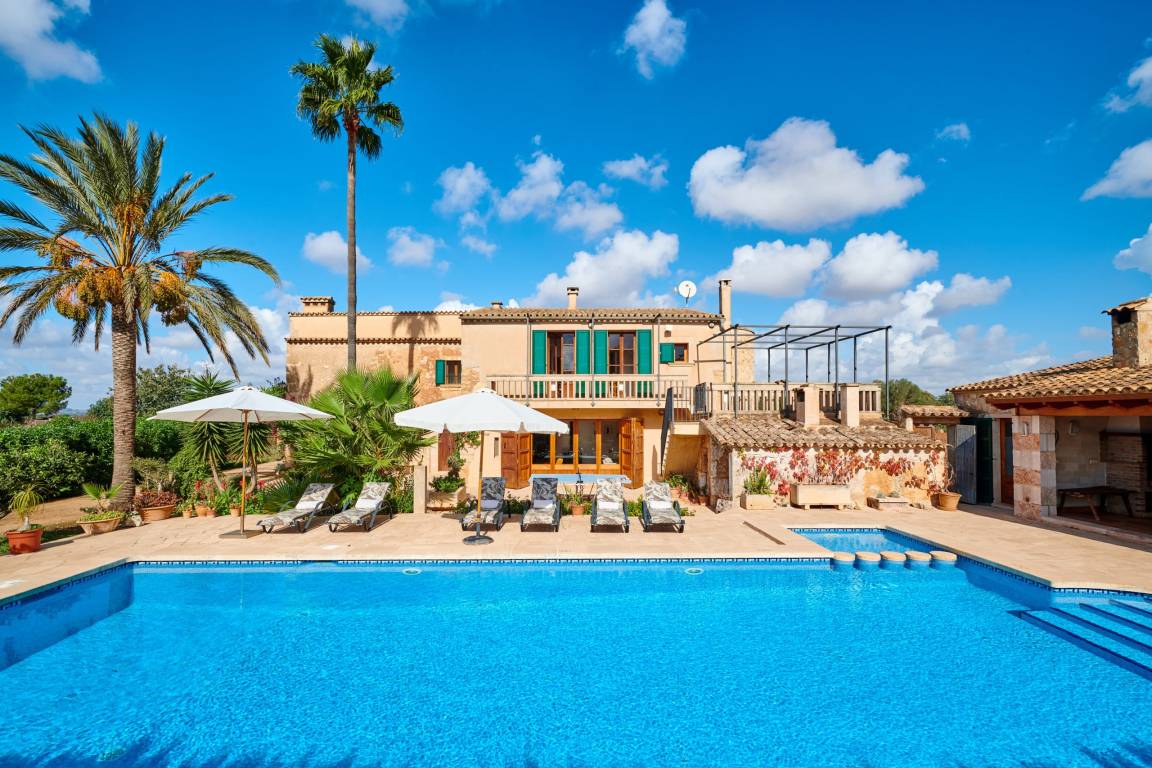 327 M² Casa De Campo ∙ 5 Habitaciones ∙ 10 Huéspedes - Mallorca