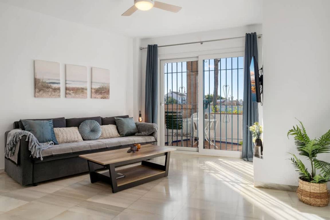 75 M² Ferienwohnung ∙ 2 Schlafzimmer ∙ 6 Gäste - La Cala de Mijas