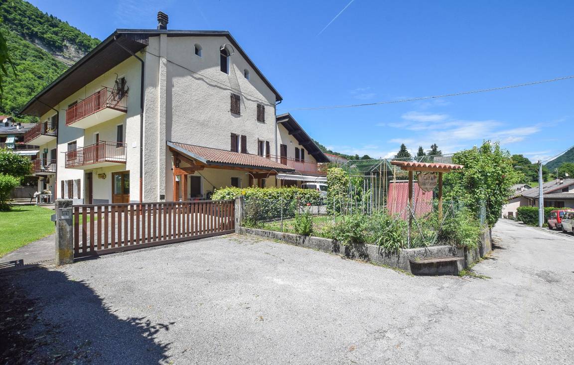 135 M² Appartamento Vacanza ∙ 3 Camere Da Letto ∙ 9 Ospiti - Enego