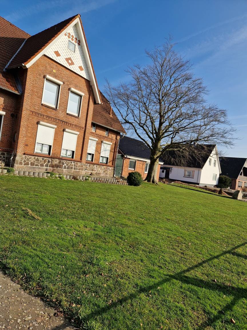100 M² Ferienhaus ∙ 2 Schlafzimmer ∙ 6 Gäste - Heide