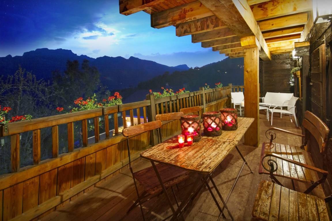 162 M² Chalet ∙ 4 Chambres ∙ 7 Personnes - Manigod