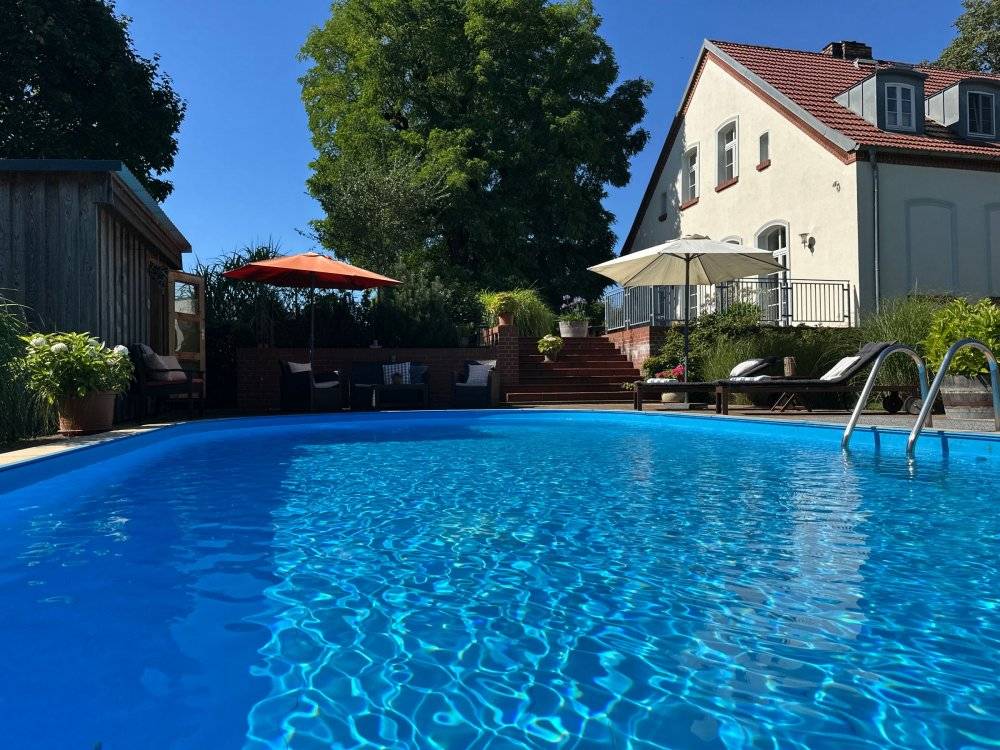 100 M² Ferienwohnung ∙ 2 Schlafzimmer ∙ 4 Gäste - Pasewalk