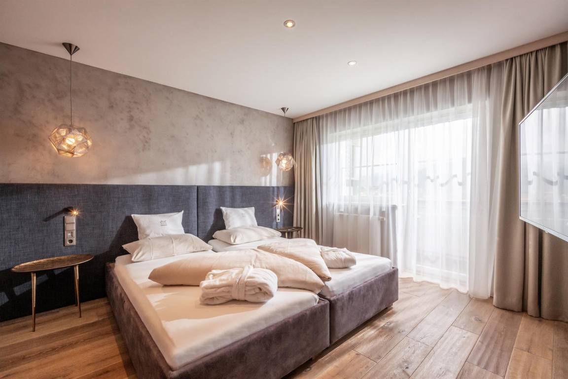 80 M² Hotel ∙ 3 Bedrooms ∙ 6 Guests - Achenkirch