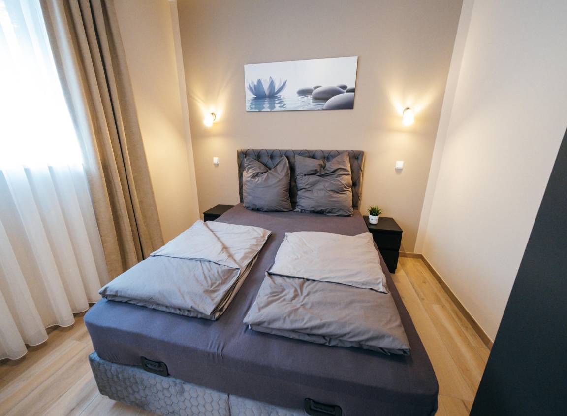 Ferienwohnung ∙ 1 Schlafzimmer ∙ 2 Gäste - Großheubach