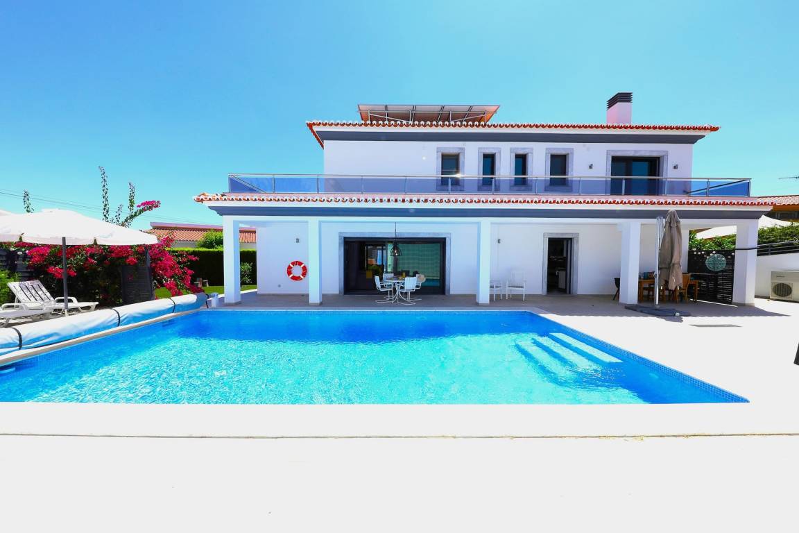255 M² Villa ∙ 4 Habitaciones ∙ 8 Huéspedes - Tavira