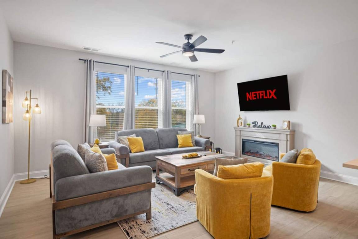 2200 M² Apartamento ∙ 4 Habitaciones ∙ 9 Huéspedes - Wake Forest, NC