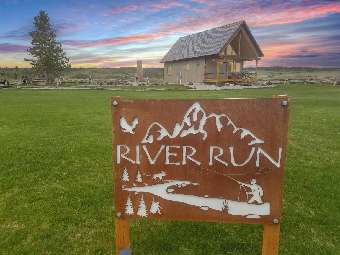 84 M² House ∙ 2 Bedrooms ∙ 6 Guests - Ashton, ID