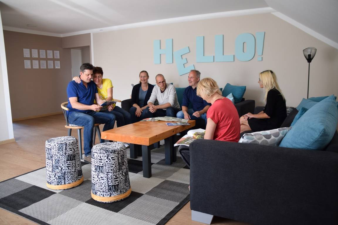 Ferienwohnung ∙ 4 Schlafzimmer ∙ 10 Gäste - Tauberbischofsheim