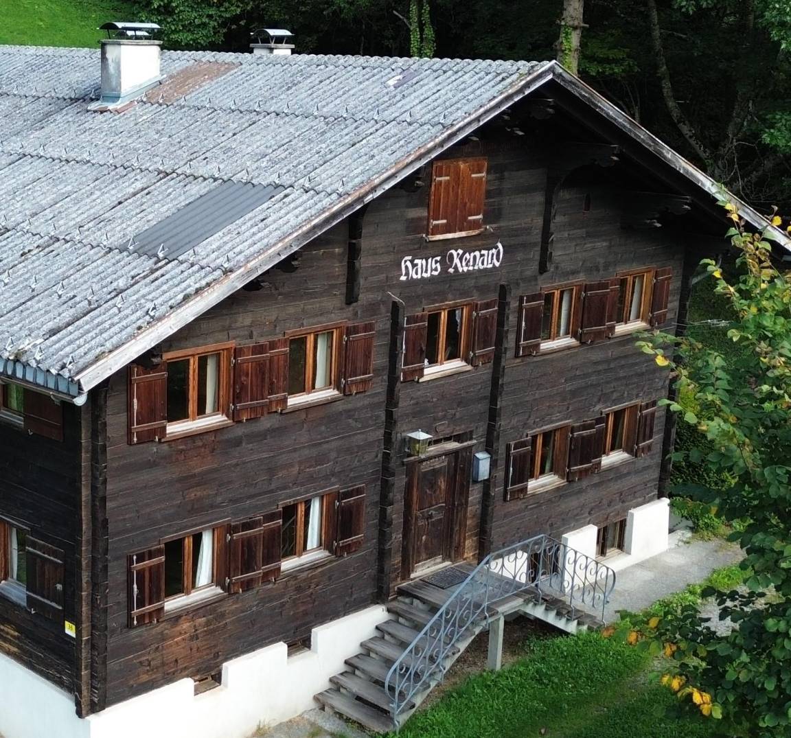 200 M² House ∙ 5 Bedrooms ∙ 10 Guests - Montafon