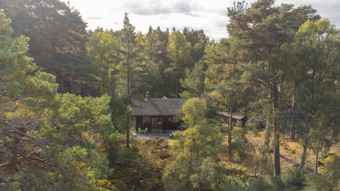 72 M² Cottage ∙ 2 Bedrooms ∙ 4 Guests - Moray